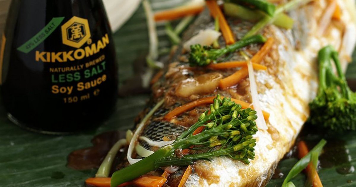 Seebarsch mit Zitronengras, Limette und Ingwer | Rezept | Kikkoman