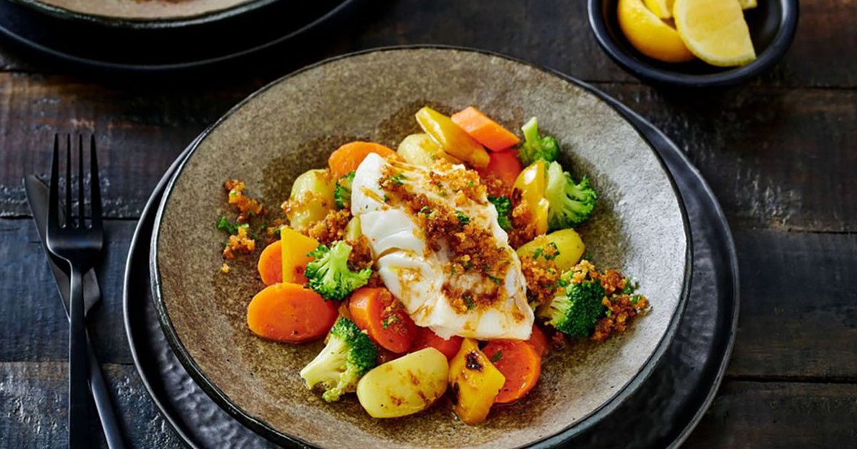 Pochierter Dorsch mit Panko-Buttersauce | Rezept | Kikkoman