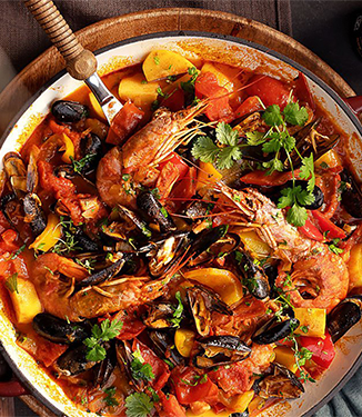 Cataplana mit Muscheln und Scampi im Ofen | Kikkoman